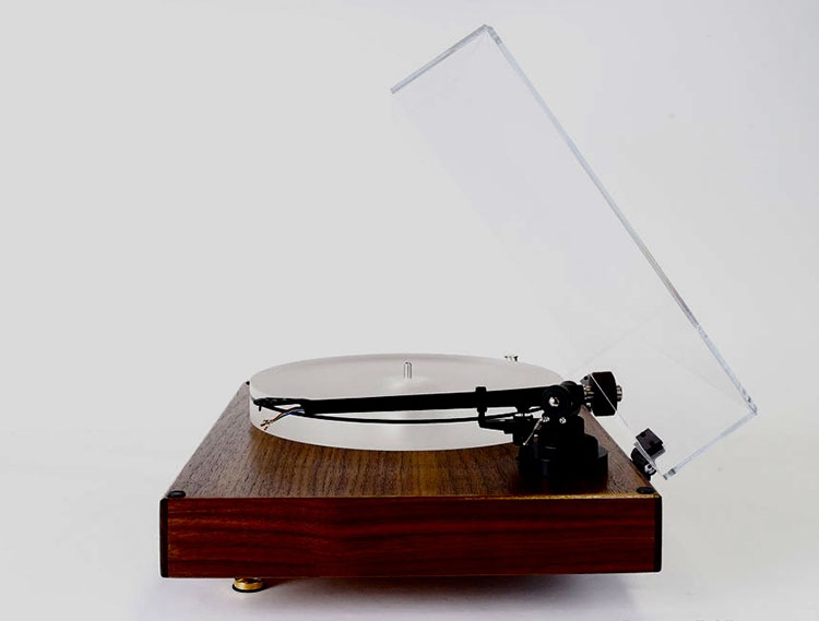 The Sota Sound Inventions Quasar Turntable